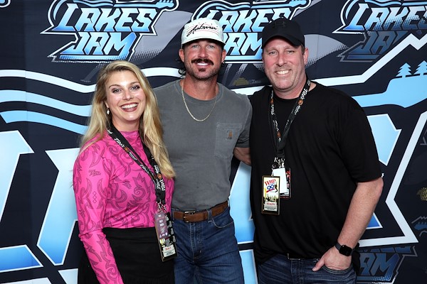 Meet & Greet: Riley Green | Lakes Jam
