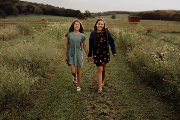 Angel Florez Sunflower Field | Eden Chae Photography